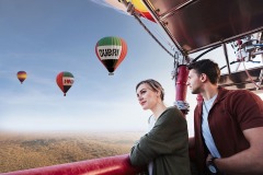 Hot Air Balloon Ride in Dubai with Breakfast & Transfer